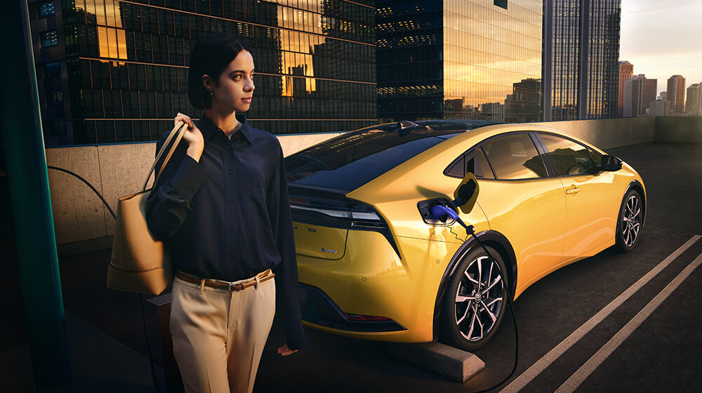 PHEV（PHV）とはどんな車？プリウス、RAV4、ハリアーなど設定車種もご紹介！ | トヨタカローラ札幌